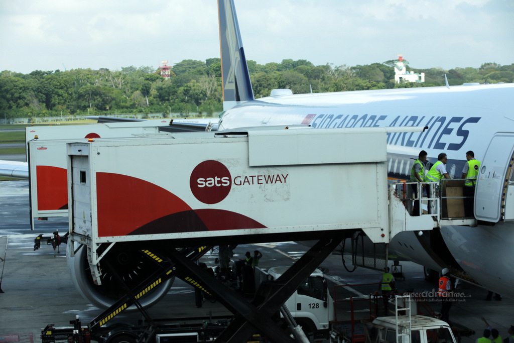 Aviation – SATS Gateway Servicing Singapore Airlines Airbus A350XWB at ...
