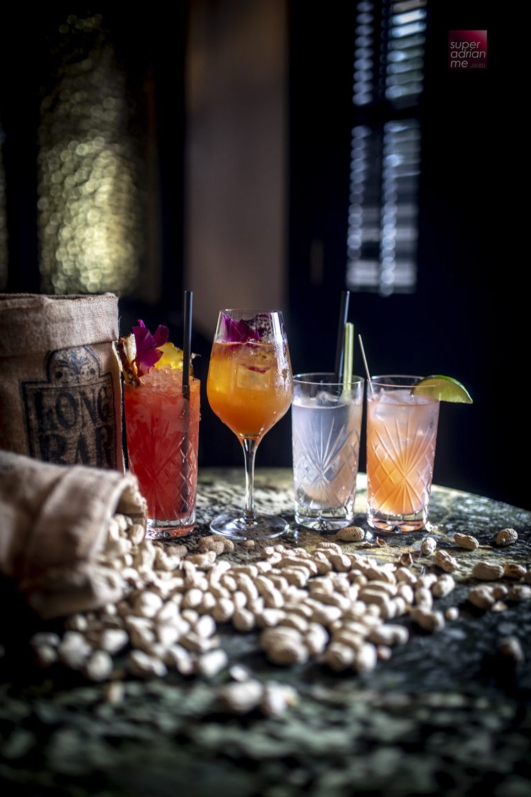 Raffles Hotel Singapore’s Iconic Long Bar Singapore Sling Has A ...