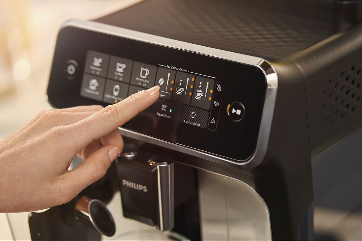 Fuss-Free Fresh Coffee with Philips 3200 Series LatteGo | SUPERADRIANME.com