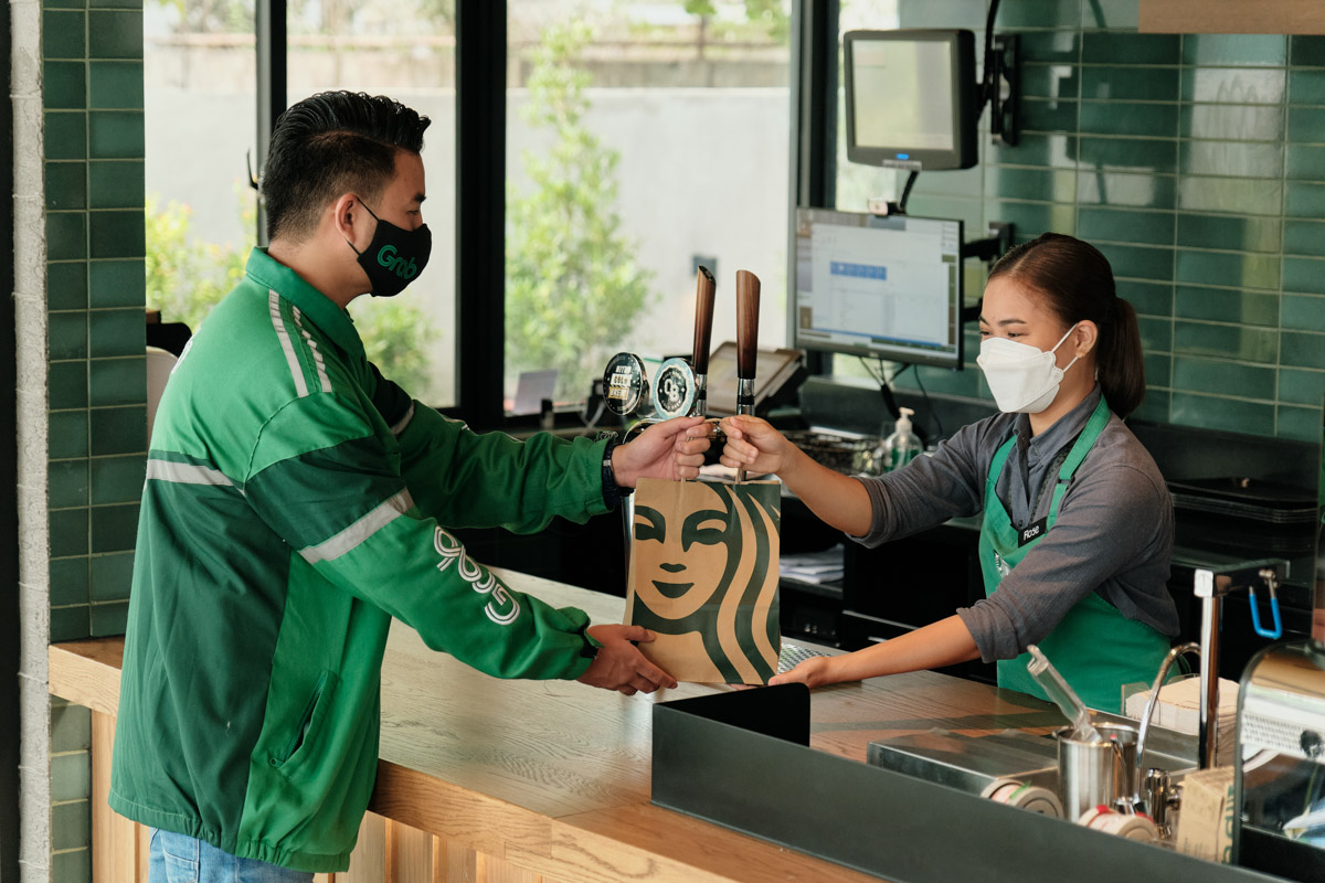 Starbucks to integrate loyalty programme and Seamless Starbucks ...
