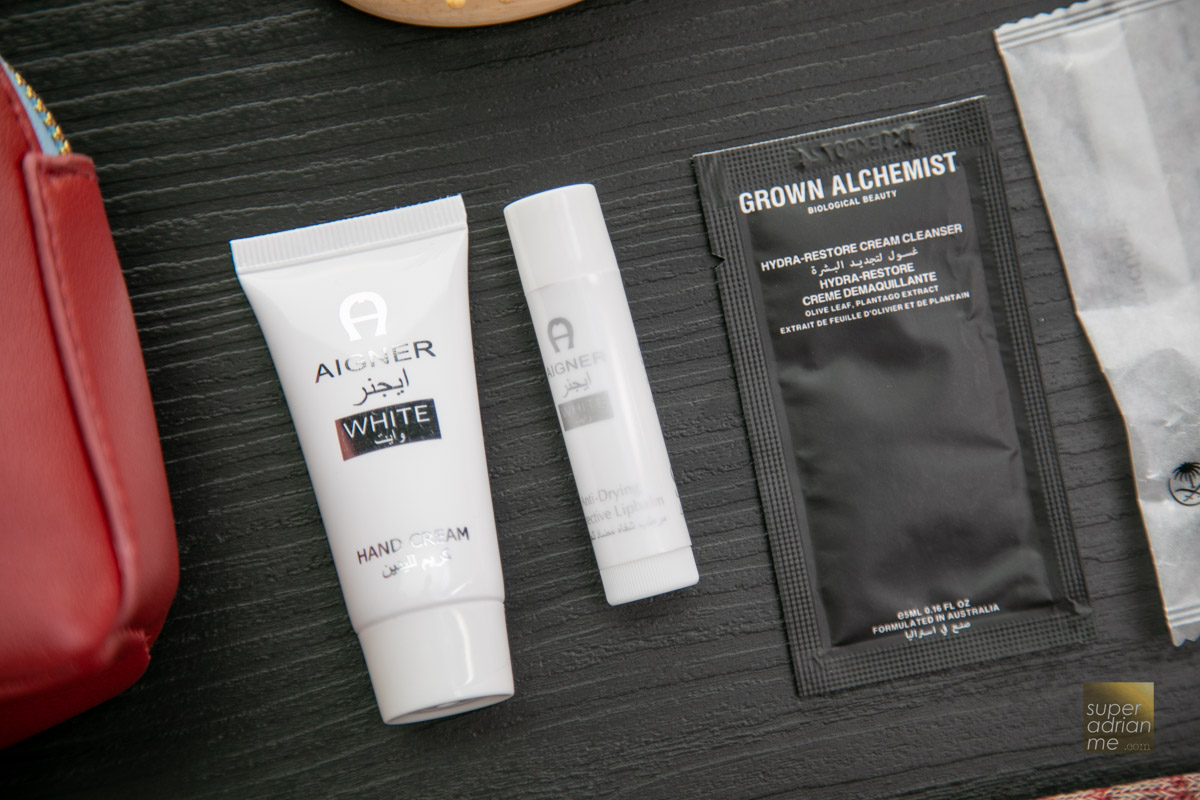 These SAUDIA First & Business Class Amenity Kits are beautiful and ...