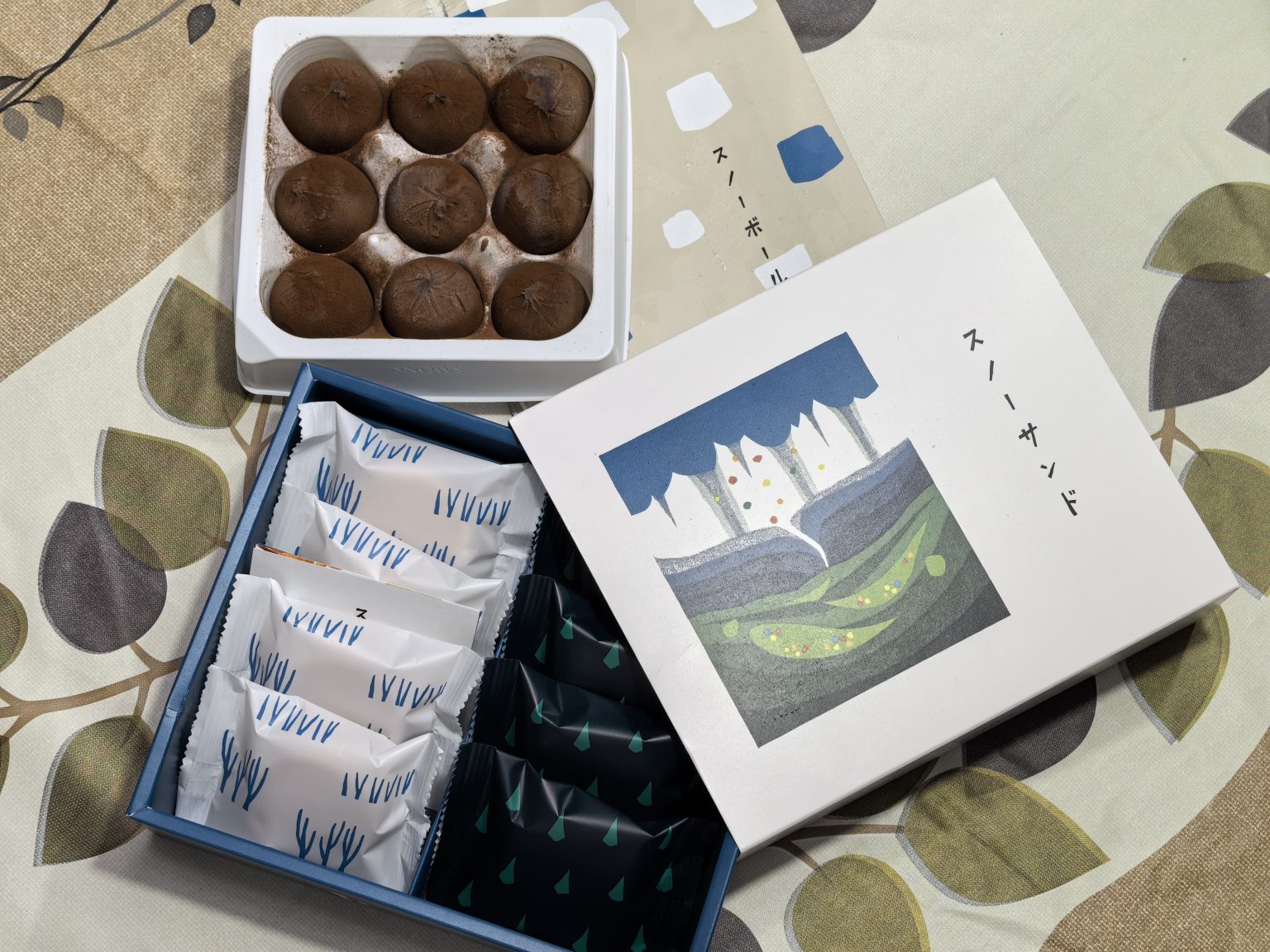Irresistible Sweet Christmas Delights 2024: Must-Try Chocolates, Cakes ...