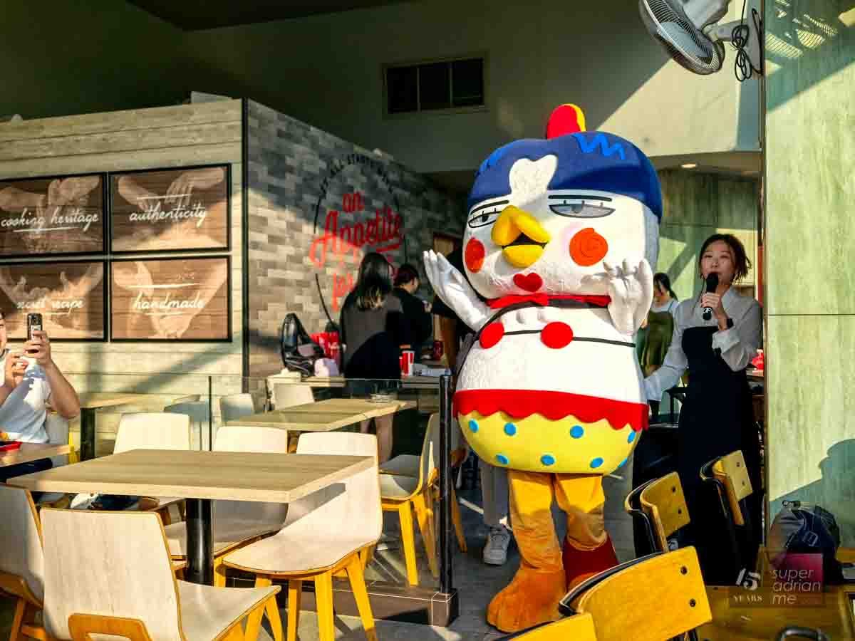 Samyang Buldak Fire Noodles Are Now in a KFC Burger – Here’s What to ...