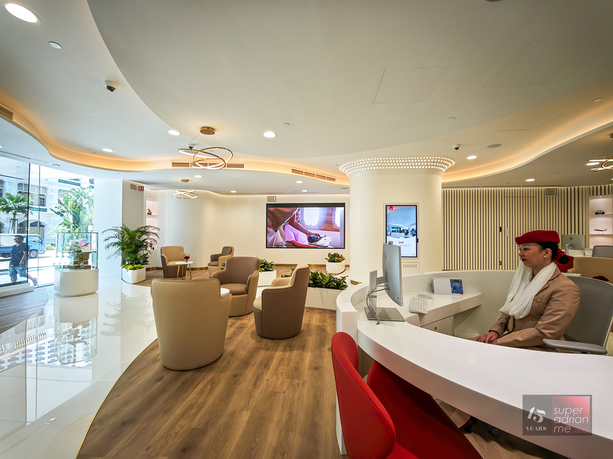 Emirates Singapore Retail Store -113140 | SUPERADRIANME.com